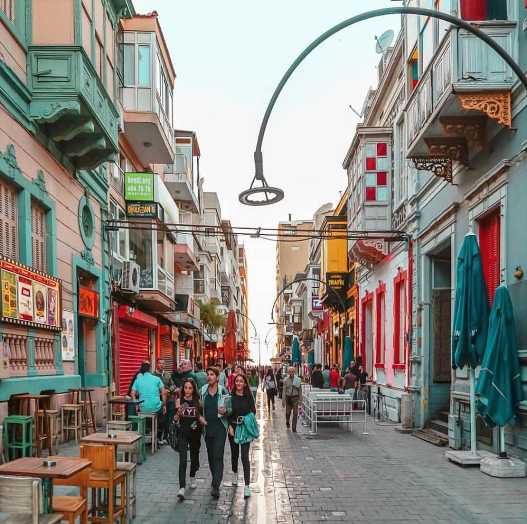 Alsancak Fotoğrafları • Alsancak'a Ait En Güzel Fotoğraflar